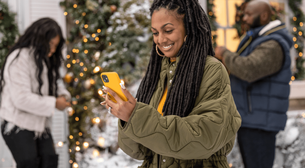 Five tips to help you avoid holiday stress with Interac Debit.